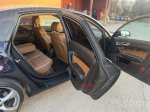 Blue Audi A6 2004 in Riga, with an engine capacity of 3.00 L and mileage of 0 thousand km for 2850 €, photo 18 on AUTOMOTO.COM.LV