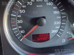 Zils Audi A6 2004 Jēkabpils, ar dzinēja tilpumu 2.00 L un nobraukumu 323 tūkst. km par 4500 €, foto 9 vietnē AUTOMOTO.COM.LV