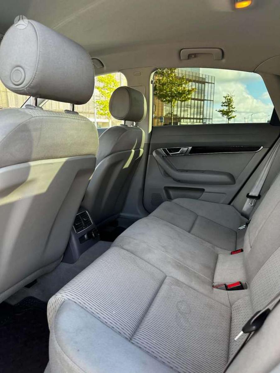 Zils Audi A6 2004 Klaipėda, ar dzinēja tilpumu 2.39 L un nobraukumu 252 tūkst. km par 2200 €, foto 4 vietnē AUTOMOTO.COM.LV