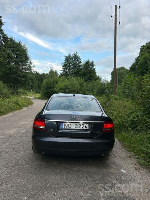Zils Audi A6 2004 Liepāja, ar dzinēja tilpumu 3.00 L un nobraukumu 446 tūkst. km par 3000 €, foto 3 vietnē AUTOMOTO.COM.LV