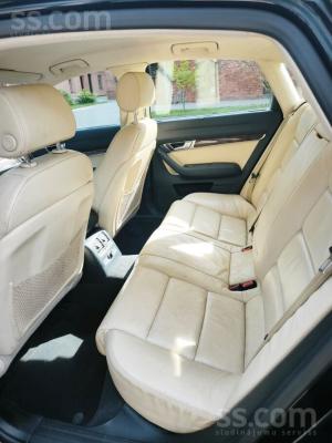 Zils Audi A6 2004 Liepāja, ar dzinēja tilpumu 3.00 L un nobraukumu 212 tūkst. km par 2650 €, foto 8 vietnē AUTOMOTO.COM.LV