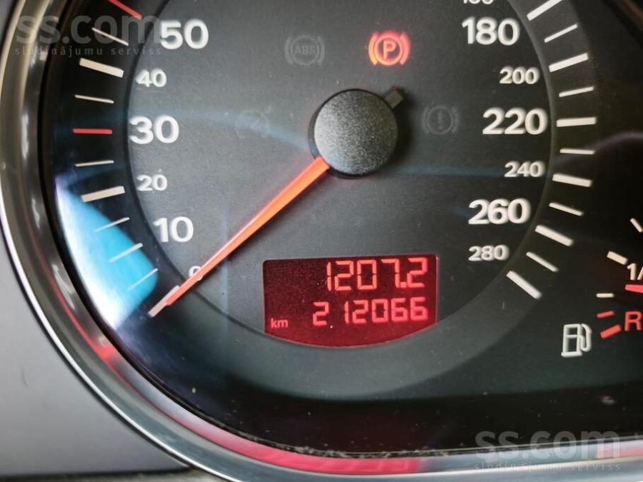Zils Audi A6 2004 Liepāja, ar dzinēja tilpumu 3.00 L un nobraukumu 212 tūkst. km par 2650 €, foto 10 vietnē AUTOMOTO.COM.LV