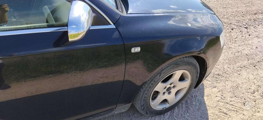 Blue Audi A6 2004 in Skaudvile, with an engine capacity of 2.39 L and mileage of 348 thousand km for 1650 €, photo 6 on AUTOMOTO.COM.LV