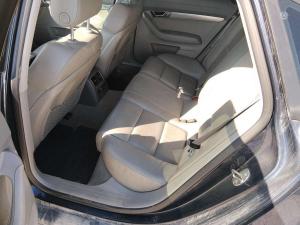 Blue Audi A6 2004 in Skaudvile, with an engine capacity of 2.39 L and mileage of 348 thousand km for 1650 €, photo 14 on AUTOMOTO.COM.LV