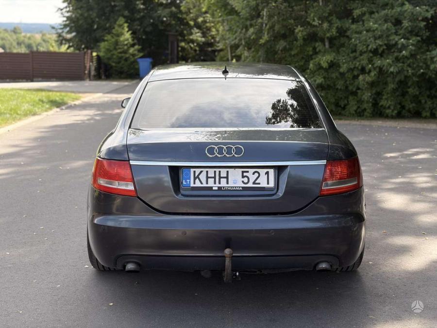 Blue Audi A6 2004 in Vilnius, with an engine capacity of 2.97 L and mileage of 300 thousand km for 1599 €, photo 6 on AUTOMOTO.COM.LV