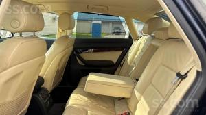 Blue Audi A6 2004 in Liepaja, with an engine capacity of 3.00 L and mileage of 214 thousand km for 2850 €, photo 22 on AUTOMOTO.COM.LV