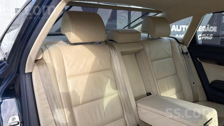 Blue Audi A6 2004 in Liepaja, with an engine capacity of 3.00 L and mileage of 214 thousand km for 2850 €, photo 26 on AUTOMOTO.COM.LV