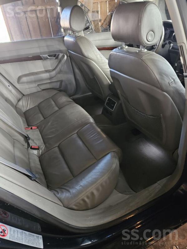 Blue Audi A6 2004 in Aluksne, with an engine capacity of 4.20 L and mileage of 302 thousand km for 5000 €, photo 8 on AUTOMOTO.COM.LV