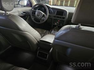 Синий Ауди А6 2004 в Алуксне, объемом двигателя 4.20 л и пробегом 302 тыс. км за 5000 €, фото 14 на AUTOMOTO.COM.LV