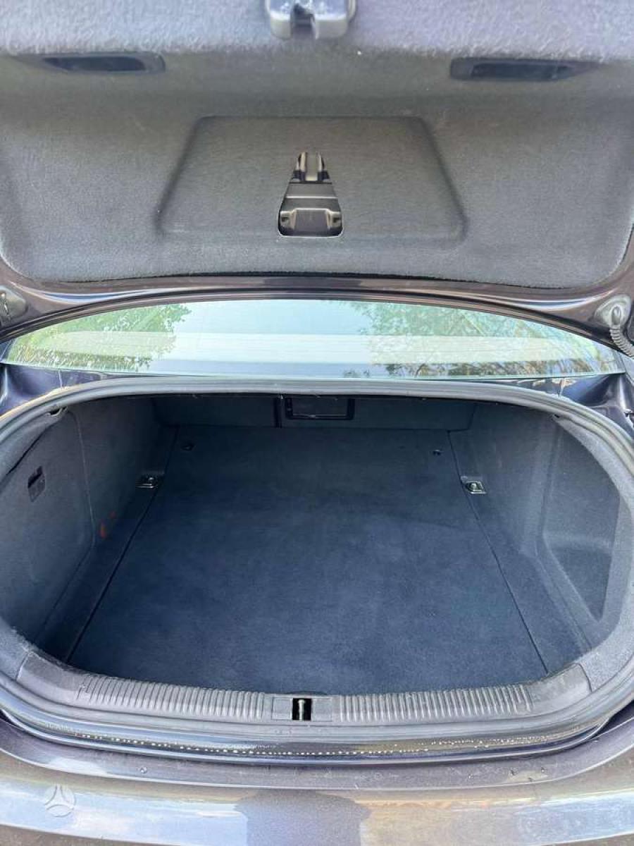 Zils Audi A6 2005 Kauņa, ar dzinēja tilpumu 2.70 L un nobraukumu 324 tūkst. km par 1999 €, foto 22 vietnē AUTOMOTO.COM.LV