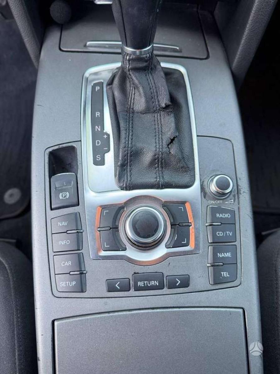 Zils Audi A6 2005 Kauņa, ar dzinēja tilpumu 2.70 L un nobraukumu 324 tūkst. km par 1999 €, foto 26 vietnē AUTOMOTO.COM.LV