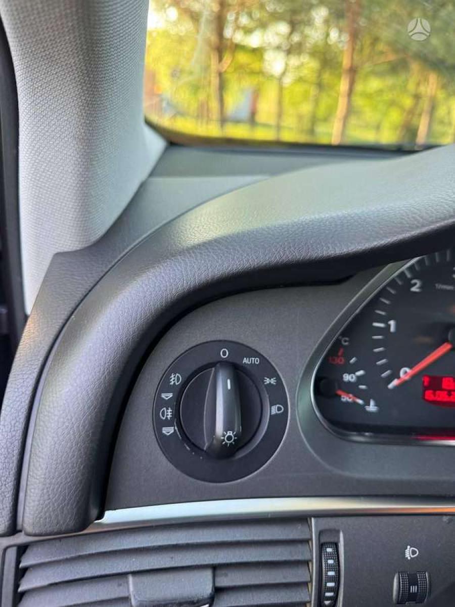 Zils Audi A6 2005 Kauņa, ar dzinēja tilpumu 2.70 L un nobraukumu 324 tūkst. km par 1999 €, foto 32 vietnē AUTOMOTO.COM.LV