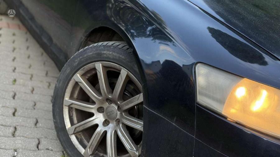 Zils Audi A6 2005 Viļņa, ar dzinēja tilpumu 2.39 L un nobraukumu 379 tūkst. km par 850 €, foto 3 vietnē AUTOMOTO.COM.LV