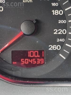 Blue Audi A6 2005 in Riga, with an engine capacity of 2.40 L and mileage of 505 thousand km for 1500 €, photo 5 on AUTOMOTO.COM.LV