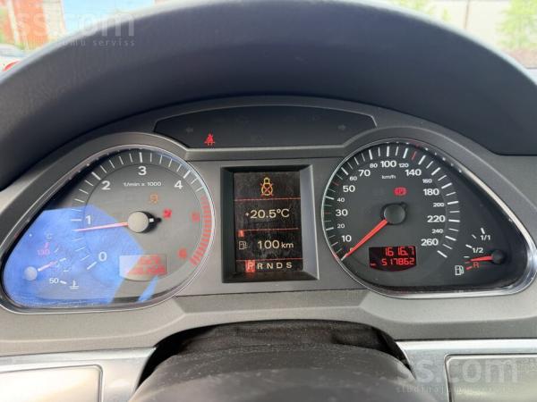 Синий Ауди А6 2005 в Рига, объемом двигателя 2.70 л и пробегом 517 тыс. км за 1300 €, фото 4 на AUTOMOTO.COM.LV