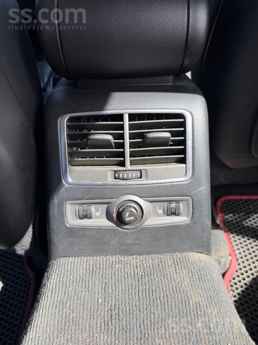 Blue Audi A6 2005 in Riga, with an engine capacity of 2.70 L and mileage of 517 thousand km for 1300 €, photo 12 on AUTOMOTO.COM.LV