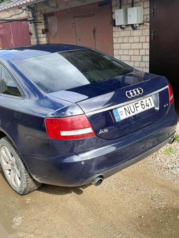 Blue Audi A6 2006 in Alytus, with an engine capacity of 2.39 L and mileage of 360 thousand km for 1500 €, photo 8 on AUTOMOTO.COM.LV