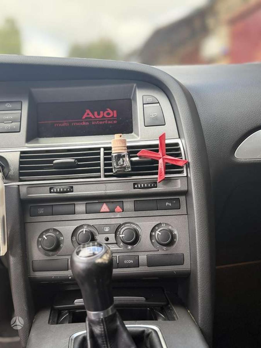 Zils Audi A6 2006 Alīta, ar dzinēja tilpumu 2.39 L un nobraukumu 360 tūkst. km par 1500 €, foto 13 vietnē AUTOMOTO.COM.LV