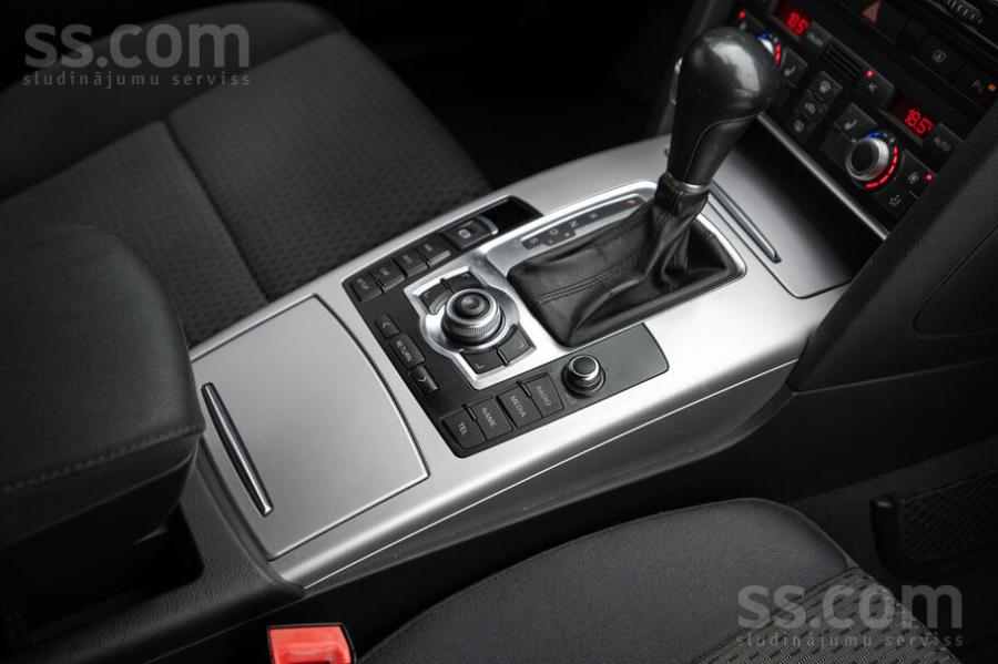 Blue Audi A6 2010 in Tukums, with an engine capacity of 3.00 L and mileage of 338 thousand km for 6895 €, photo 26 on AUTOMOTO.COM.LV