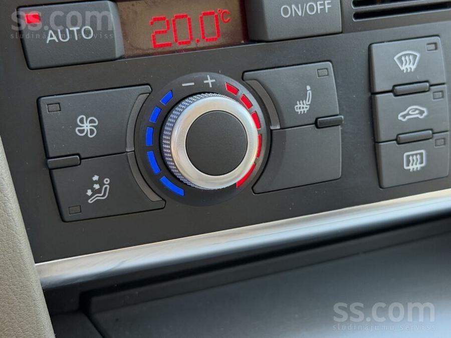 Blue Audi A6 2010 in Riga, with an engine capacity of 2.00 L and mileage of 242 thousand km for 6750 €, photo 12 on AUTOMOTO.COM.LV