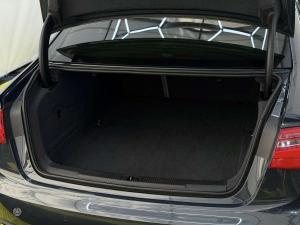 Zils Audi A6 2011 Viļņa, ar dzinēja tilpumu 1.97 L un nobraukumu 220 tūkst. km par 8490 €, foto 13 vietnē AUTOMOTO.COM.LV