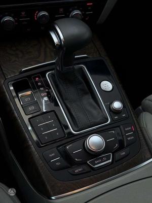 Zils Audi A6 2011 Viļņa, ar dzinēja tilpumu 1.97 L un nobraukumu 220 tūkst. km par 8490 €, foto 21 vietnē AUTOMOTO.COM.LV