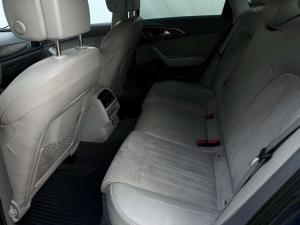 Blue Audi A6 2011 in Vilnius, with an engine capacity of 1.97 L and mileage of 220 thousand km for 8490 €, photo 12 on AUTOMOTO.COM.LV