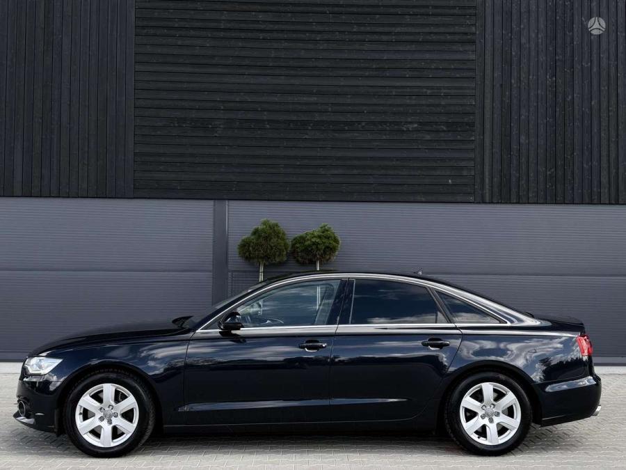 Blue Audi A6 2011 in Siauliai, with an engine capacity of 2.97 L and mileage of 289 thousand km for 8990 €, photo 13 on AUTOMOTO.COM.LV