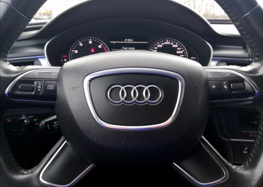 Zils Audi A6 2012 Rīga, ar dzinēja tilpumu 2.80 L un nobraukumu 203 tūkst. km par 10900 €, foto 19 vietnē AUTOMOTO.COM.LV
