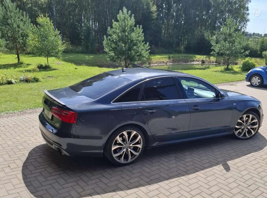 Blue Audi A6 2012 in Utena, with an engine capacity of 2.97 L and mileage of 372 thousand km for 10500 €, photo 1 on AUTOMOTO.COM.LV