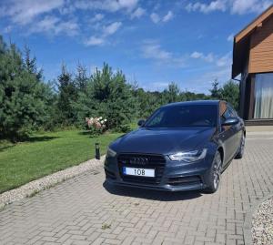 Blue Audi A6 2012 in Utena, with an engine capacity of 2.97 L and mileage of 372 thousand km for 10500 €, photo 5 on AUTOMOTO.COM.LV