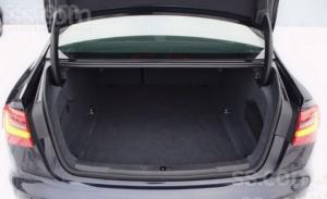 Zils Audi A6 2012 Rīga, ar dzinēja tilpumu 3.00 L un nobraukumu 253 tūkst. km par 4000 €, foto 3 vietnē AUTOMOTO.COM.LV