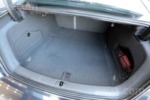 Zils Audi A6 2013 Jelgava, ar dzinēja tilpumu 2.00 L un nobraukumu 0 tūkst. km par 9850 €, foto 26 vietnē AUTOMOTO.COM.LV