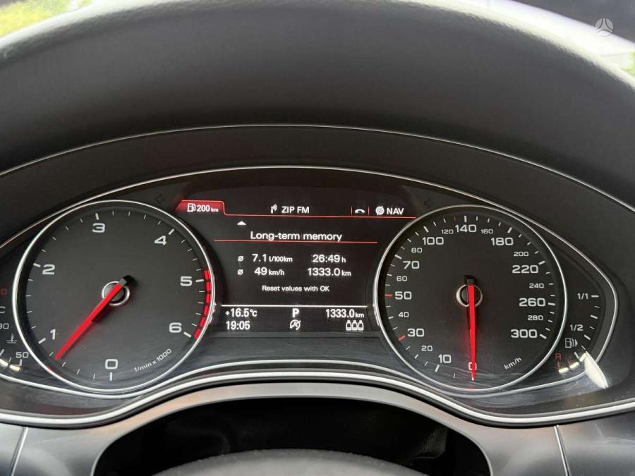 Zils Audi A6 2013 Viļņa, ar dzinēja tilpumu 2.97 L un nobraukumu 315 tūkst. km par 8500 €, foto 20 vietnē AUTOMOTO.COM.LV