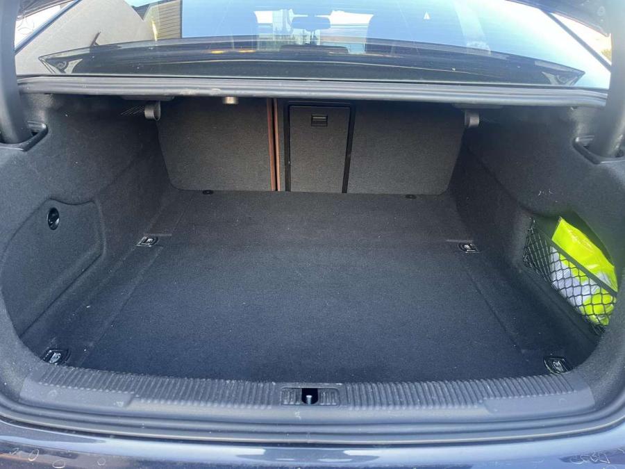 Blue Audi A6 2016 in Kaunas, with an engine capacity of 1.98 L and mileage of 159 thousand km for 14450 €, photo 12 on AUTOMOTO.COM.LV