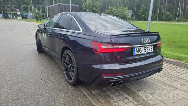 Blue Audi A6 2018 in Riga, with an engine capacity of 3.00 L and mileage of 106 thousand km for 27900 €, photo 5 on AUTOMOTO.COM.LV