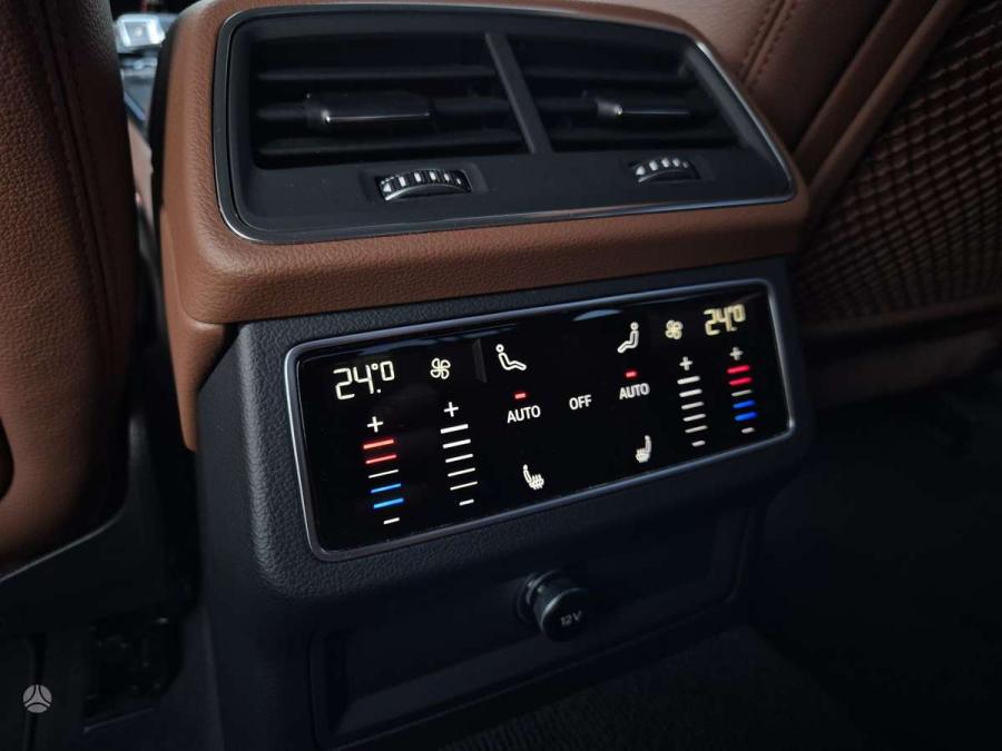 Zils Audi A6 2021 Viļņa, ar dzinēja tilpumu 3.00 L un nobraukumu 156 tūkst. km par 26950 €, foto 23 vietnē AUTOMOTO.COM.LV