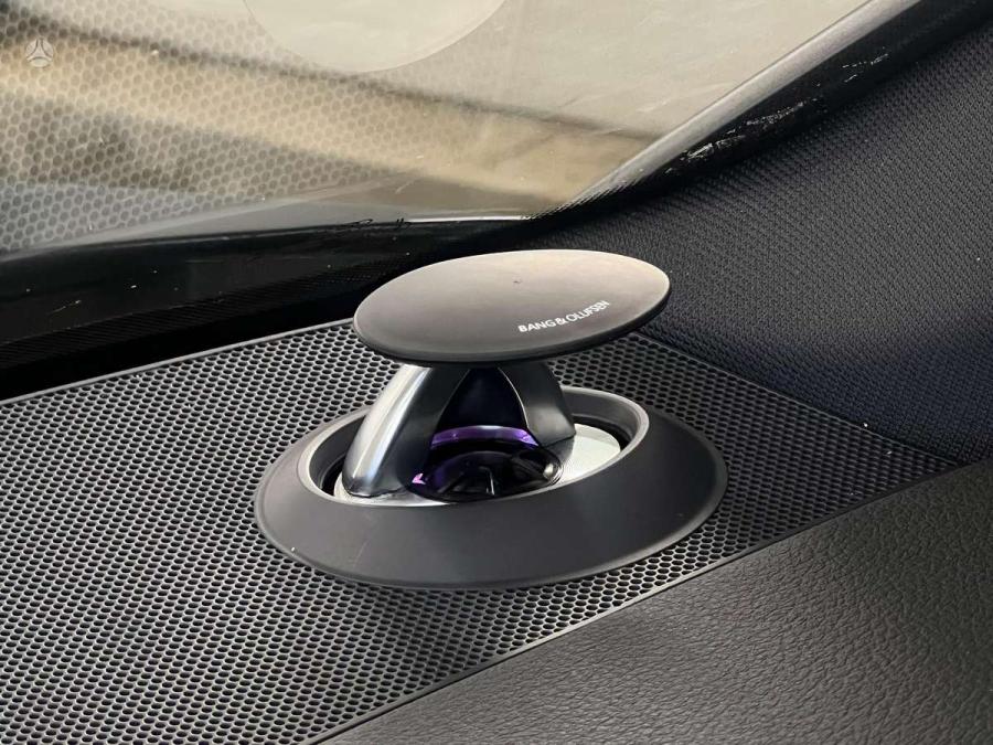 Zils Audi A6 2021 Viļņa, ar dzinēja tilpumu 1.98 L un nobraukumu 85 tūkst. km par 27500 €, foto 24 vietnē AUTOMOTO.COM.LV