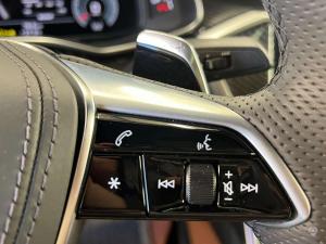 Zils Audi A6 2021 Viļņa, ar dzinēja tilpumu 1.98 L un nobraukumu 85 tūkst. km par 27500 €, foto 30 vietnē AUTOMOTO.COM.LV