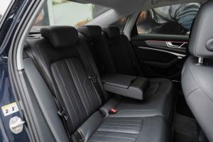 Blue Audi A6 2022 in Peetri, with an engine capacity of 2.00 L and mileage of 112 thousand km for 31000 €, photo 12 on AUTOMOTO.COM.LV