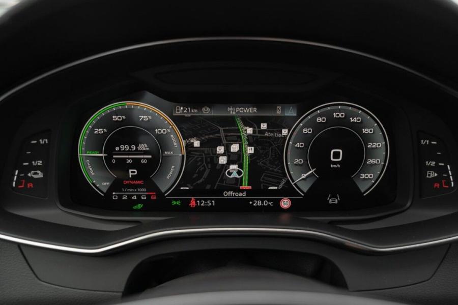 Zils Audi A6 2025 Viļņa, ar dzinēja tilpumu 2.00 L un nobraukumu 19 tūkst. km par 49900 €, foto 23 vietnē AUTOMOTO.COM.LV