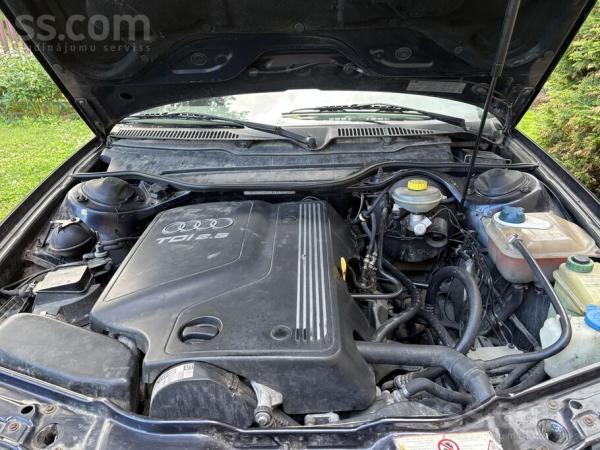 Blue Audi A6 1995 in Riga, with an engine capacity of 2.50 L and mileage of 470 thousand km for 3200 €, photo 2 on AUTOMOTO.COM.LV
