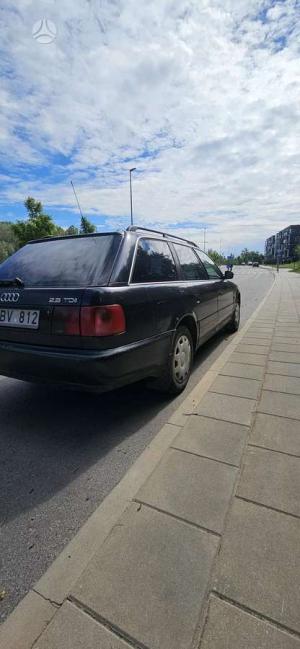 Zils Audi A6 1995 Viļņa, ar dzinēja tilpumu 2.46 L un nobraukumu 430 tūkst. km par 1450 €, foto 5 vietnē AUTOMOTO.COM.LV