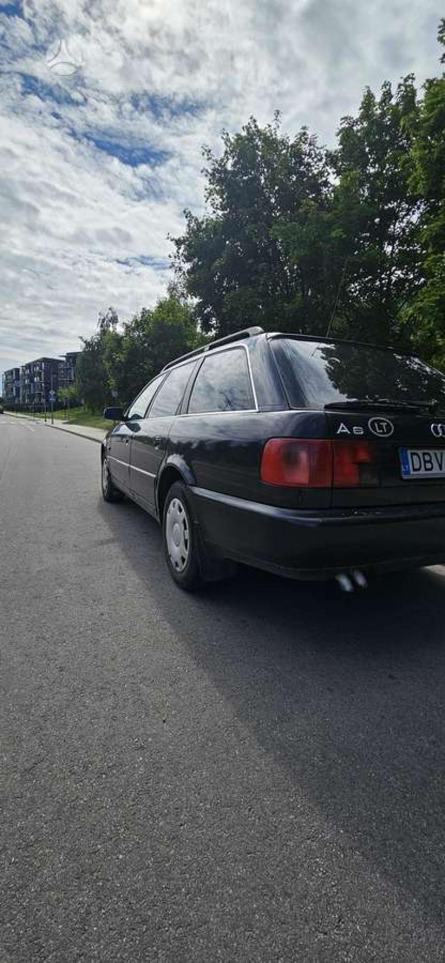 Zils Audi A6 1995 Viļņa, ar dzinēja tilpumu 2.46 L un nobraukumu 430 tūkst. km par 1450 €, foto 6 vietnē AUTOMOTO.COM.LV