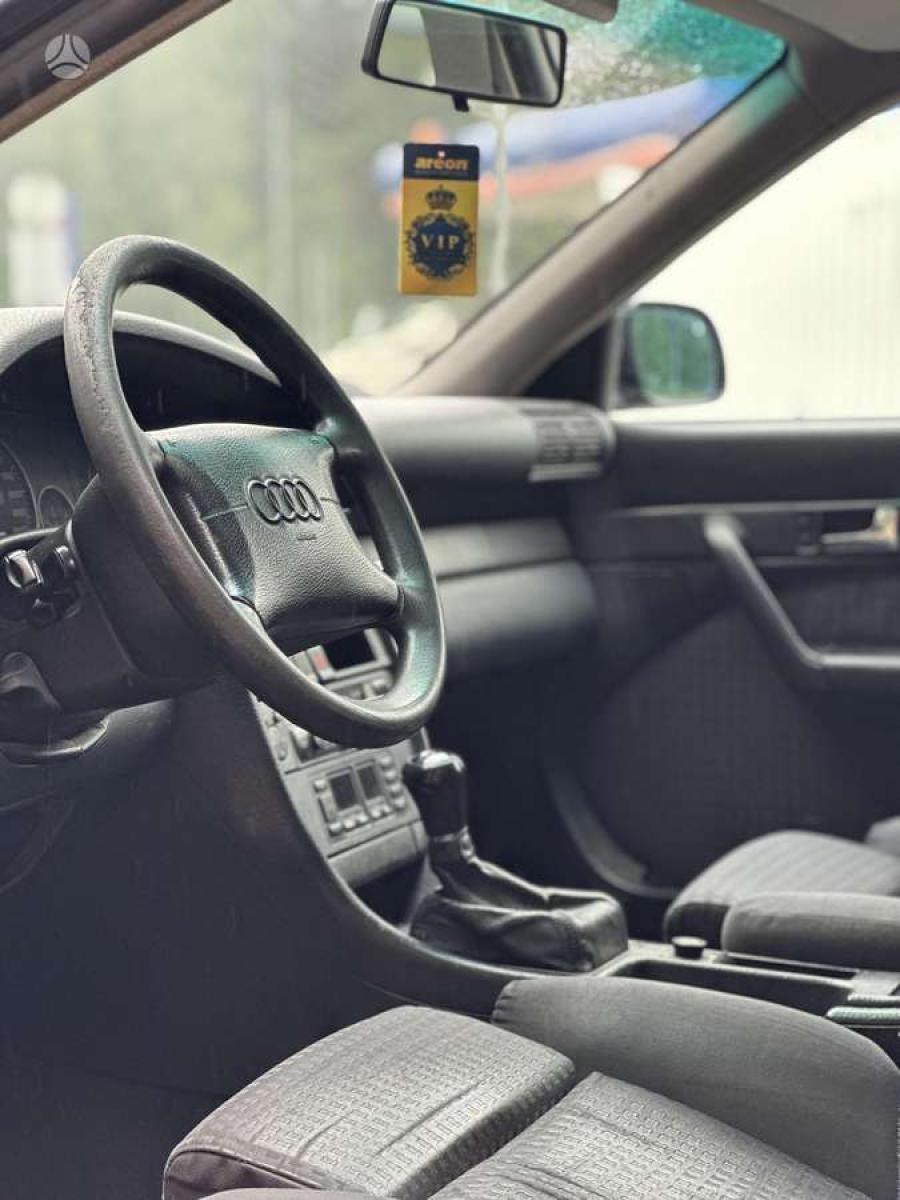Zils Audi A6 1995 Nemenčinė, ar dzinēja tilpumu 2.46 L un nobraukumu 320 tūkst. km par 1150 €, foto 26 vietnē AUTOMOTO.COM.LV