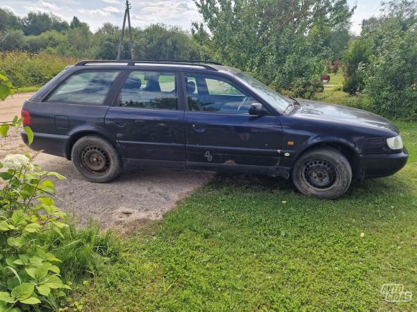 Blue Audi A6 1995 in Ignalina, with an engine capacity of 2.50 L and mileage of 366 thousand km for 520 €, photo 4 on AUTOMOTO.COM.LV