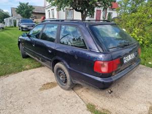 Blue Audi A6 1995 in Ignalina, with an engine capacity of 2.50 L and mileage of 366 thousand km for 520 €, photo 7 on AUTOMOTO.COM.LV