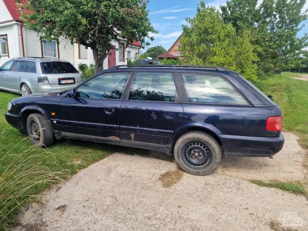 Blue Audi A6 1995 in Ignalina, with an engine capacity of 2.50 L and mileage of 366 thousand km for 520 €, photo 7 on AUTOMOTO.COM.LV