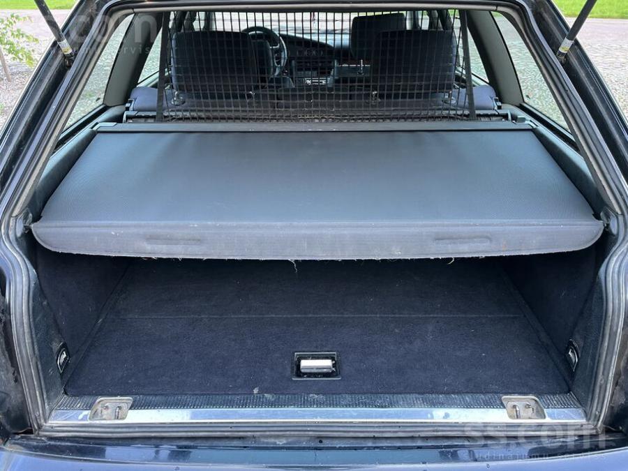 Zils Audi A6 1995 Kuldīga, ar dzinēja tilpumu 2.60 L un nobraukumu 329 tūkst. km par 1350 €, foto 10 vietnē AUTOMOTO.COM.LV