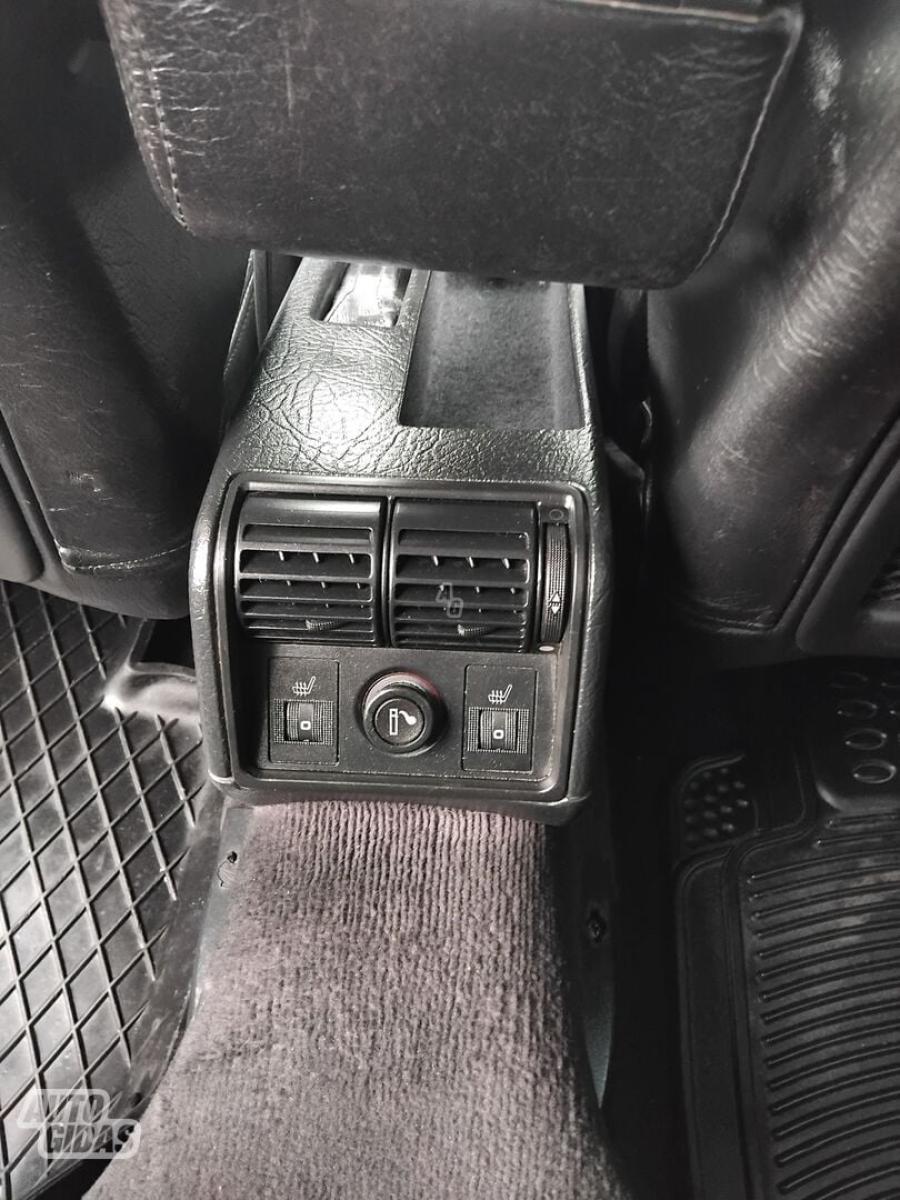 Blue Audi A6 1996 in Raseiniai, with an engine capacity of 2.50 L and mileage of 440 thousand km for 3050 €, photo 13 on AUTOMOTO.COM.LV
